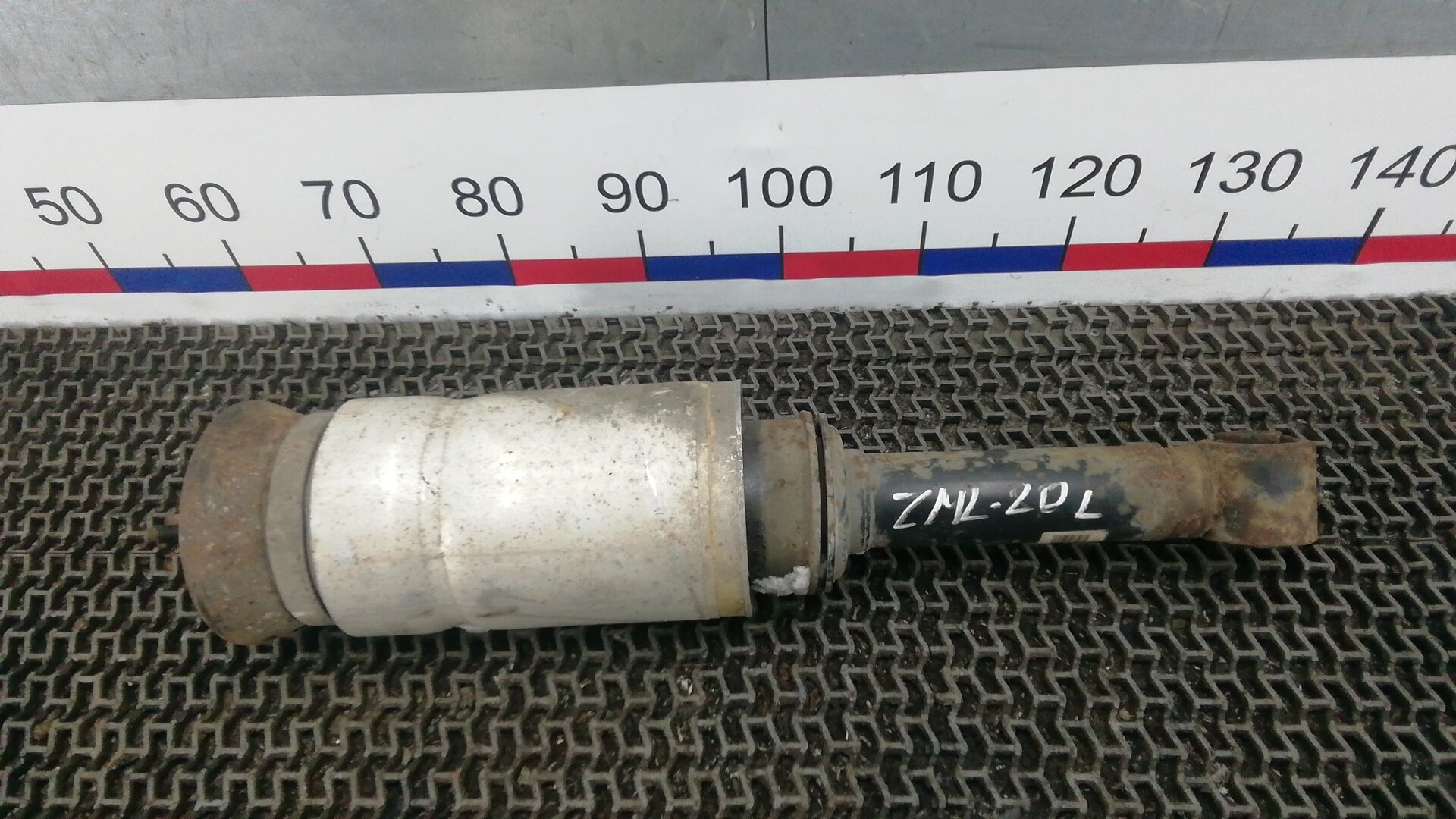 Стойка передняя правая LAND ROVER RANGE ROVER SPORT, Номер RNB501480, 7H323C156CC