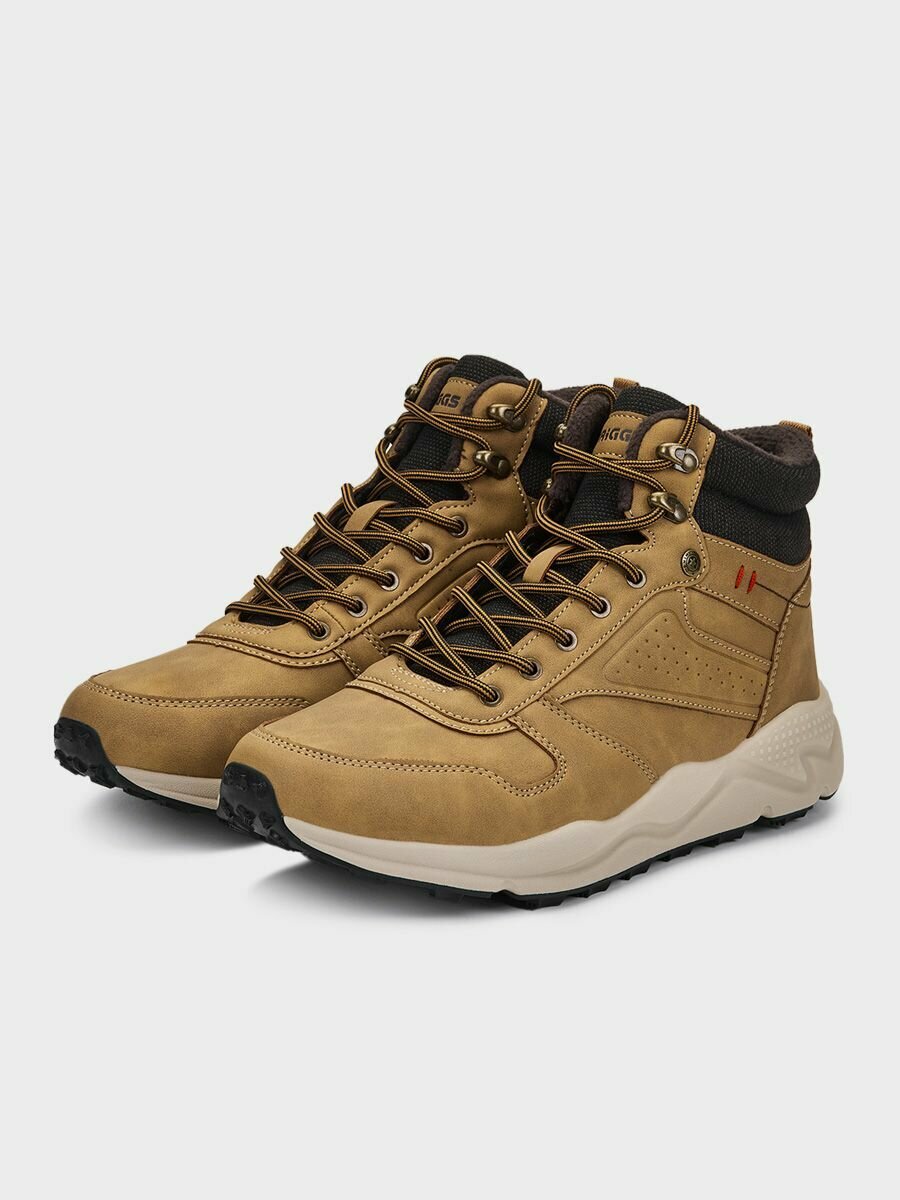 Кроссовки Осень-зима 2024