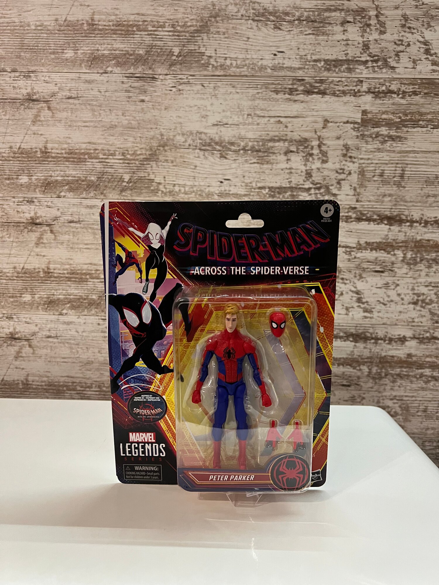 Фигурка Марвел Питер Паркер , Marvel Peter Parker , 16 см от Hasbro