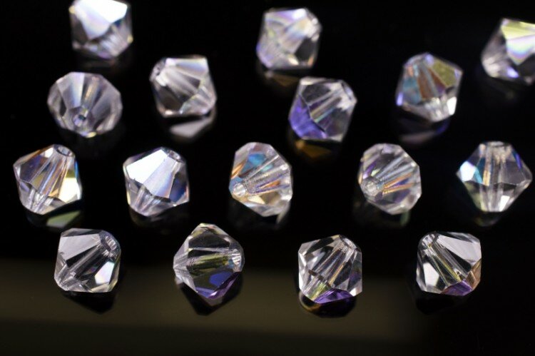 Бусины биконусы хрустальные 6мм, цвет CRYSTAL AB, 747-001, 10шт
