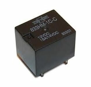 Реле автомобильное универсальное 5 контактов, для пайки в плату, Song Chuan, 833HM-1C-C 14VDC, 15A, 0.45Вт