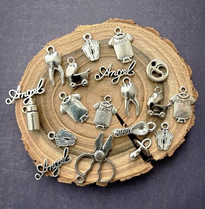 Набор Подвесок Мамины Сокровища, цвет серебристый, размер до 20 мм, цена за 19 шт.