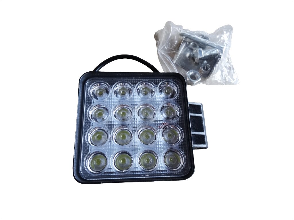 Фара дополнительного света Lumen 48WS ближний (1258,1857)