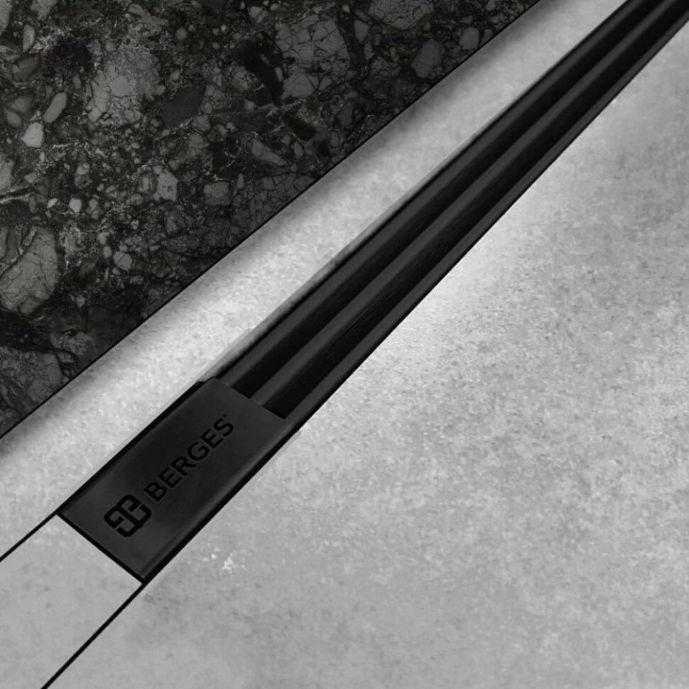 Душевой трап (лоток) Berges Super Slim 095152 60 см, с решеткой, щелевой, черный матовый