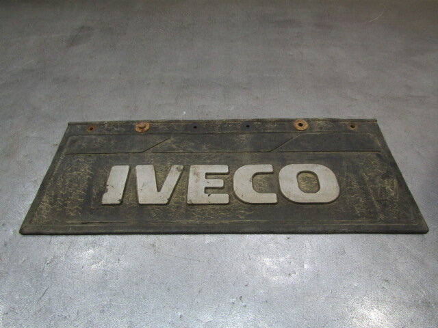 Брызговик крыла задней оси Iveco Stralis