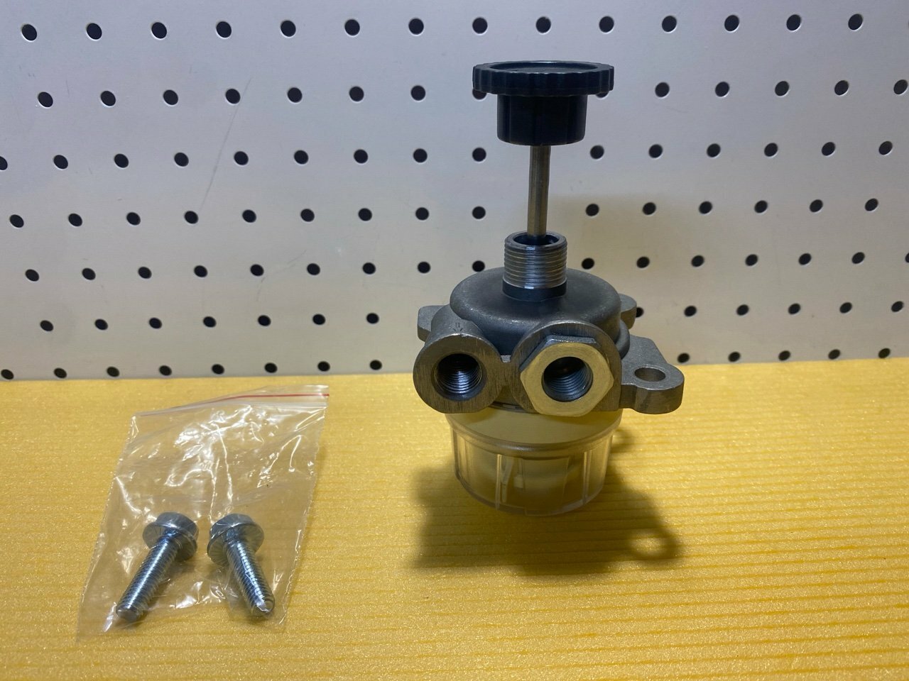 Насос подкачки топлива ручной MAN