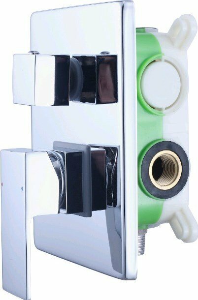 Встраиваемый смеситель для душа и ванны Swedbe Platta 5519 С внутренней частью