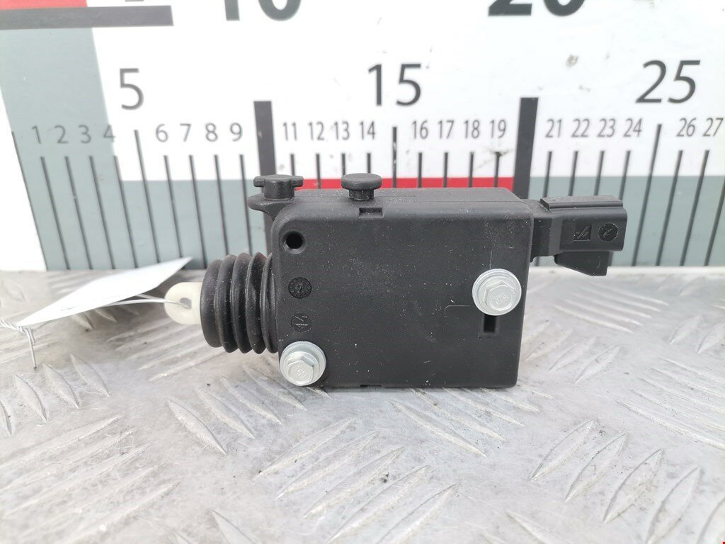 Сервопривод (электропривод моторчик привода) замка крышки багажника Opel Astra G 90460062 арт. 1955080