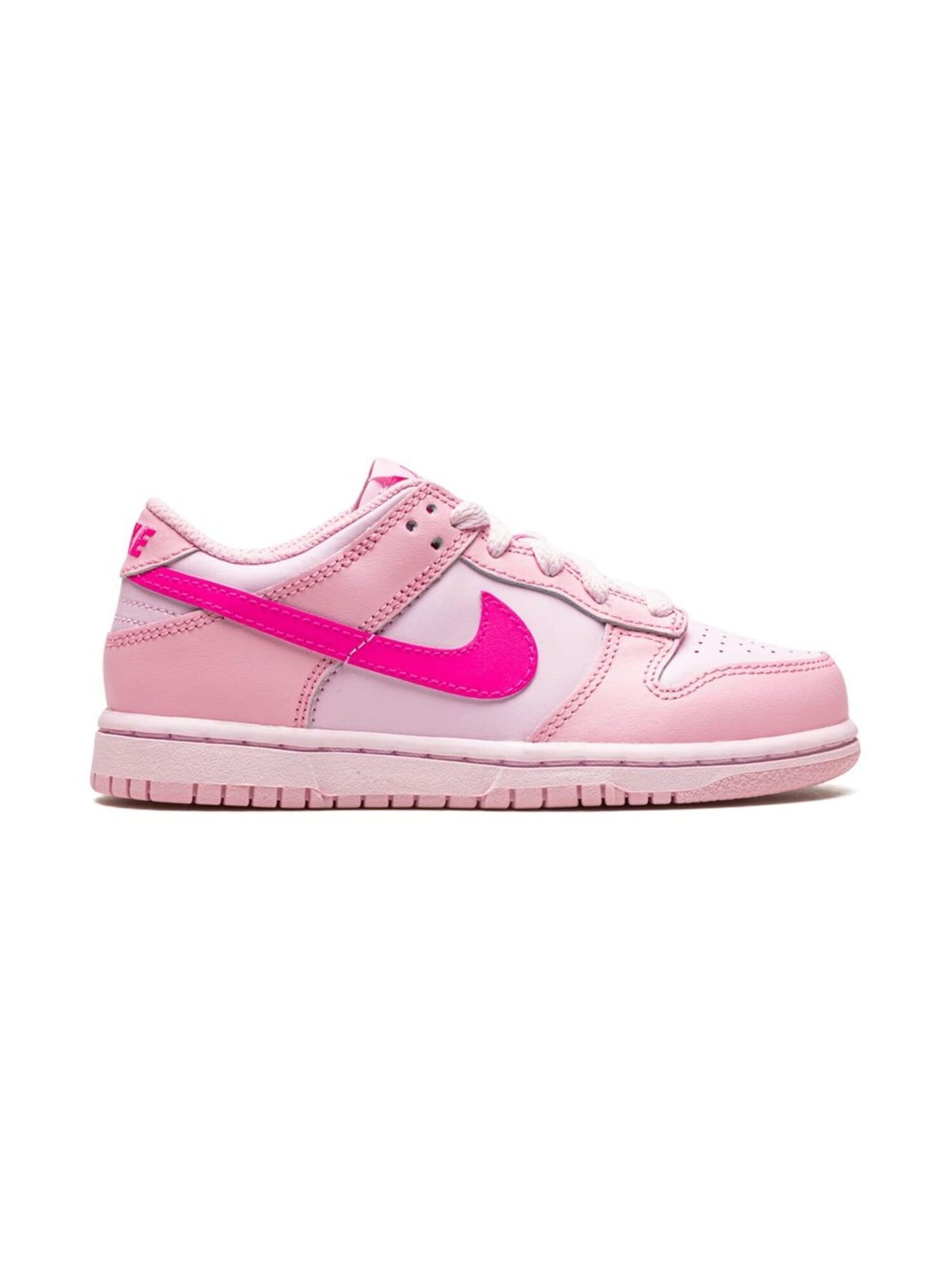 Кроссовки NIKE Dunk Low Triple Pink, размер 33 EU, розовый — фото 1