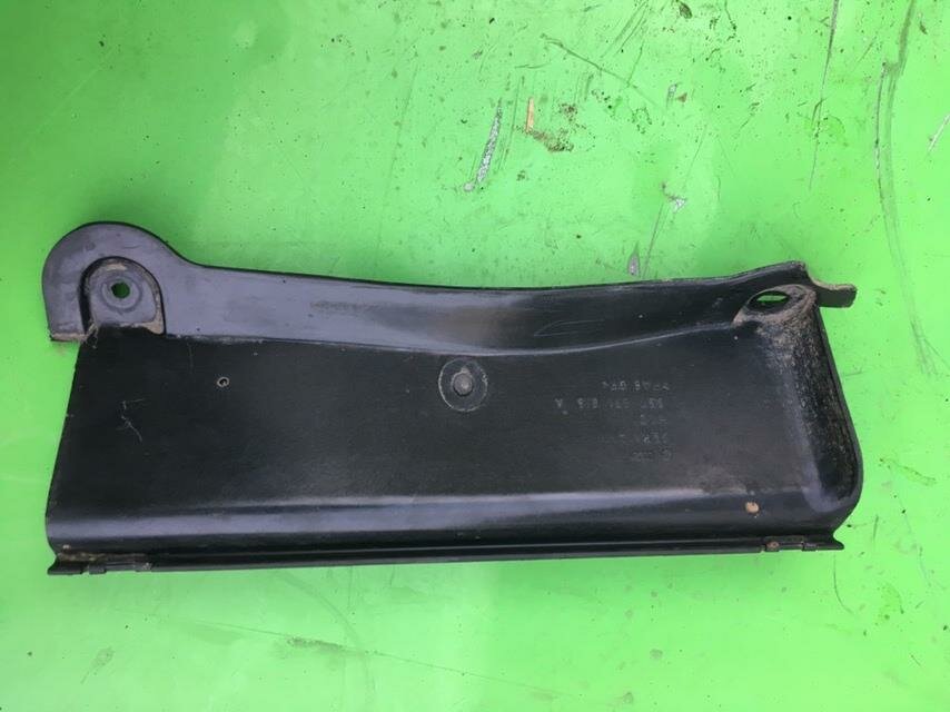 Накладка декоративная VW Passat B3 1988-1993