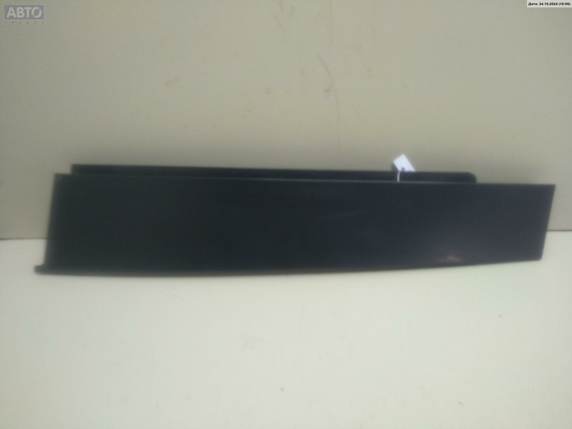 Накладка декоративная Opel Astra J (2009-2015)