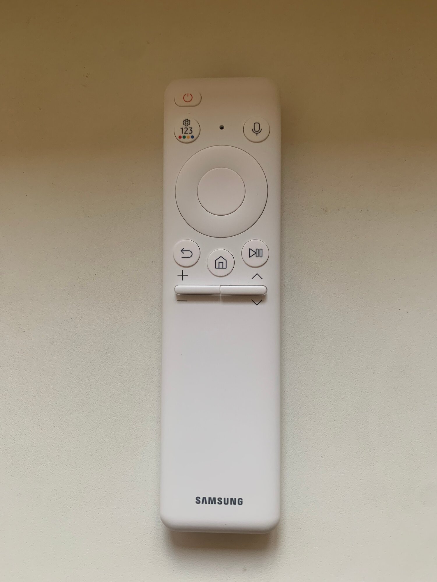 Пульт Samsung BN59-01438A (BN59-01482C), для телевизоров Samsung, беспроводной, на солнечной батарее