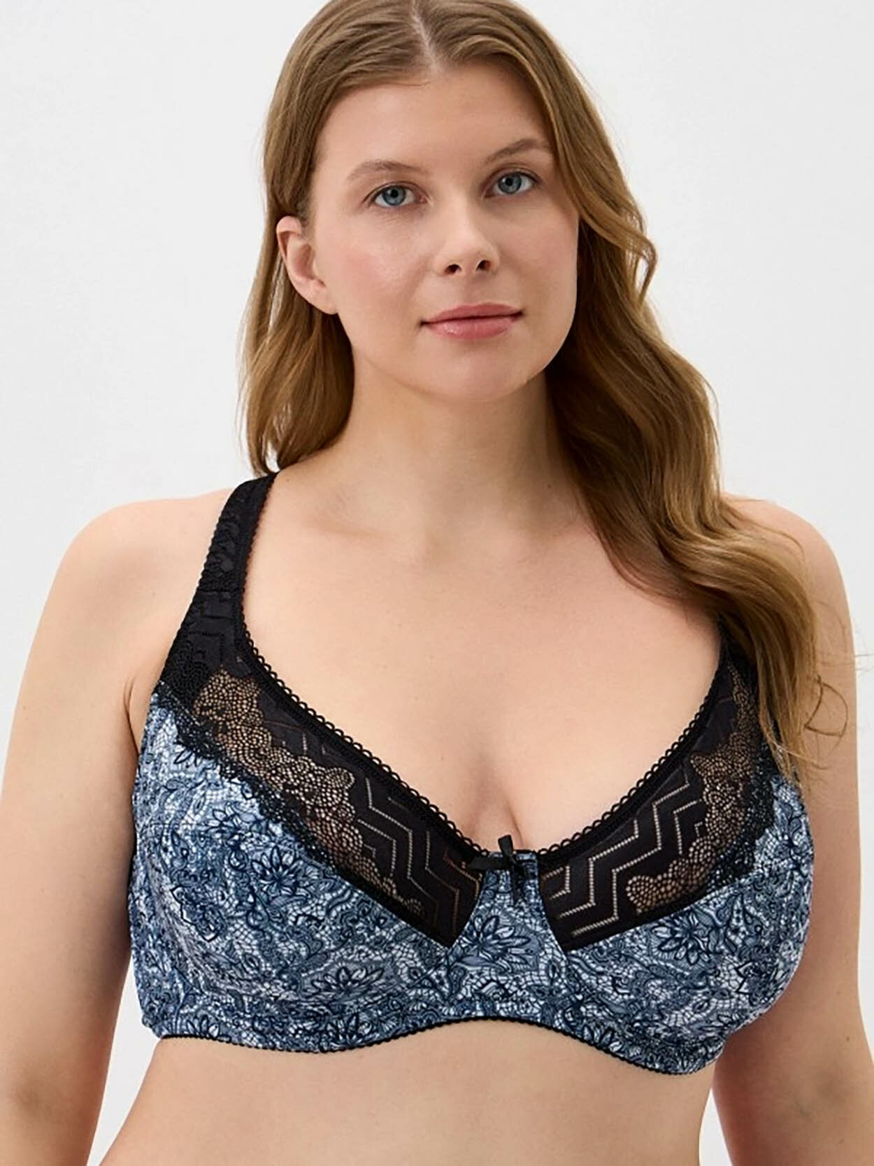 Бюстгальтер Базовая коллекция