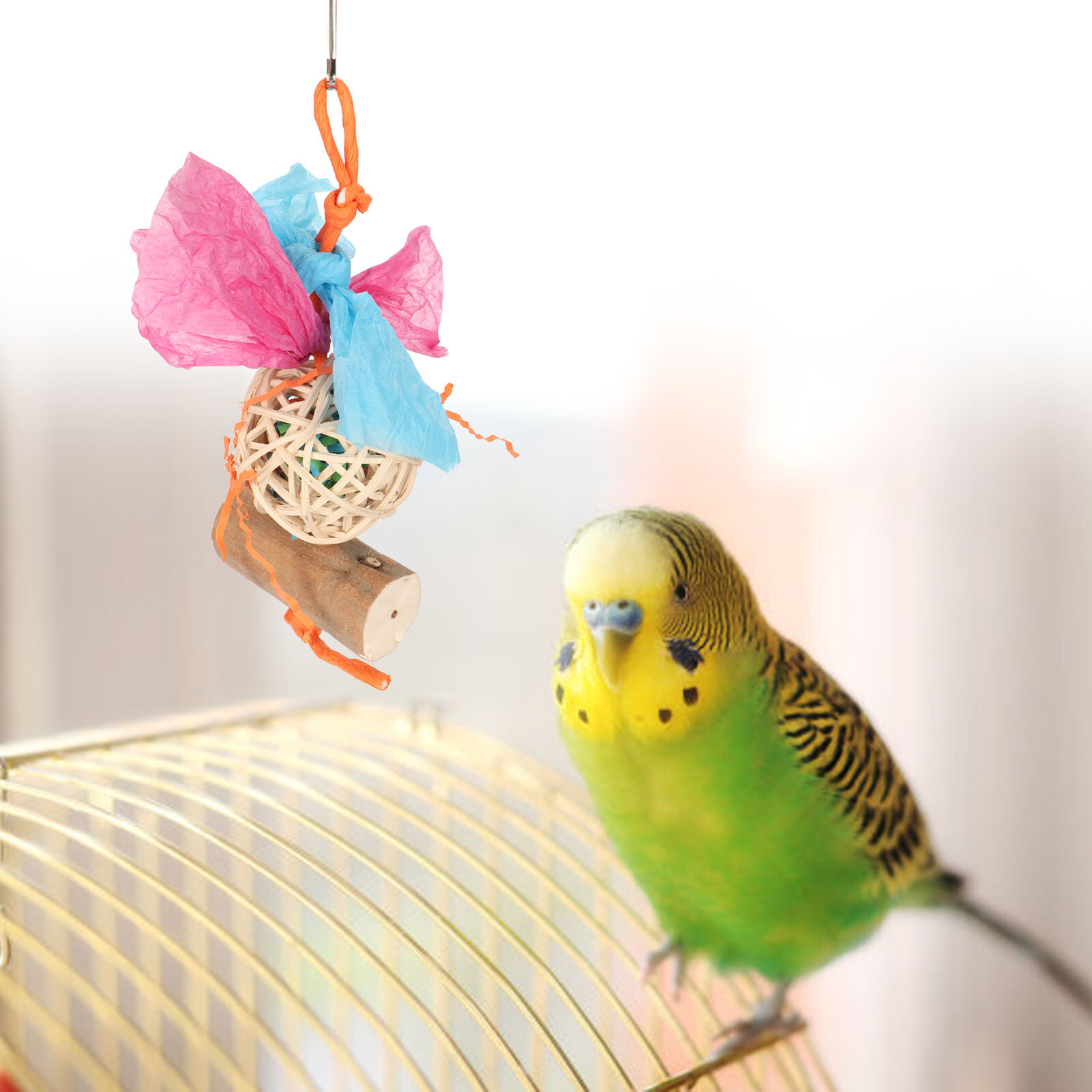 Жевательные игрушки для птиц, игрушка для измельчения попугаев, подвесной шарик из ротанга и деревянная палочка Сола, игрушки для попугайчика-кореллы
