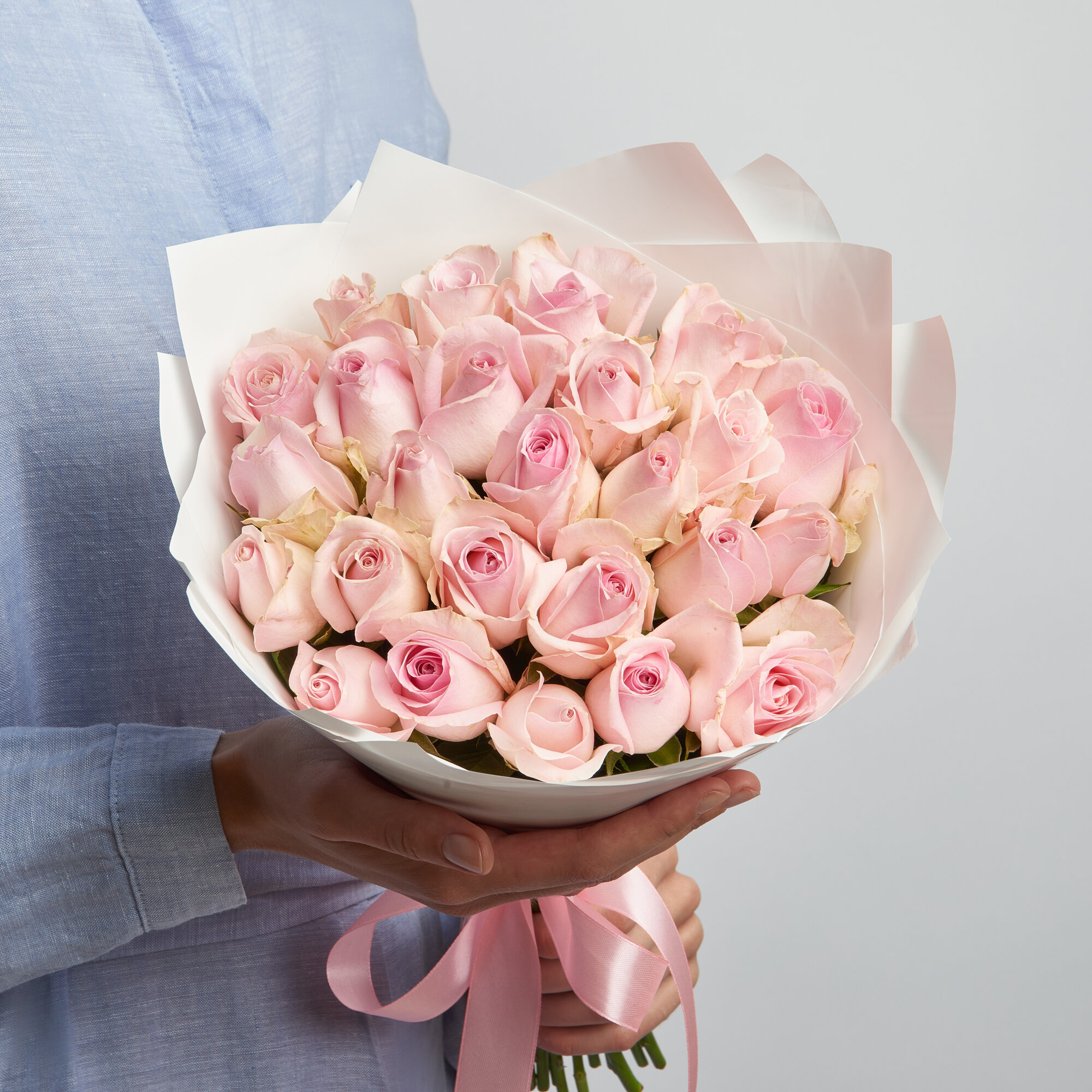 25 розовых роз 40 см, розы с доставкой, цветы с доставкой по Москве