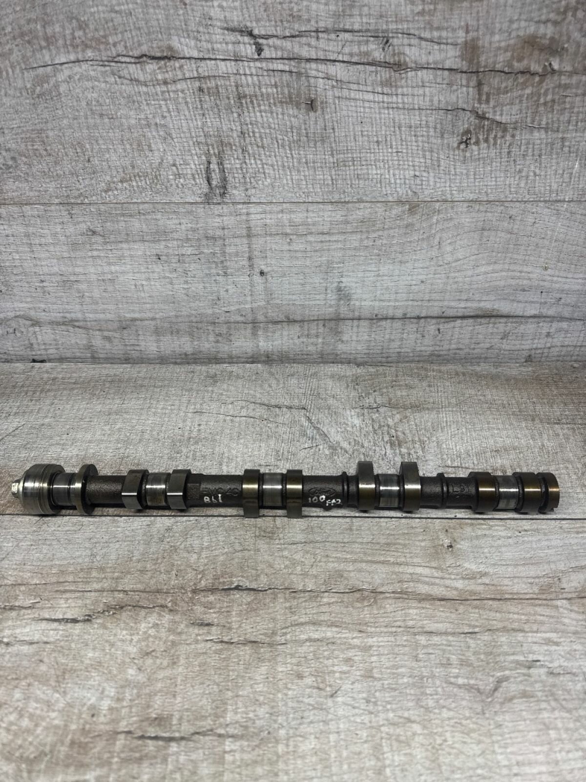 Распредвал выпускной ford Focus II 2 1.6 100 1072122