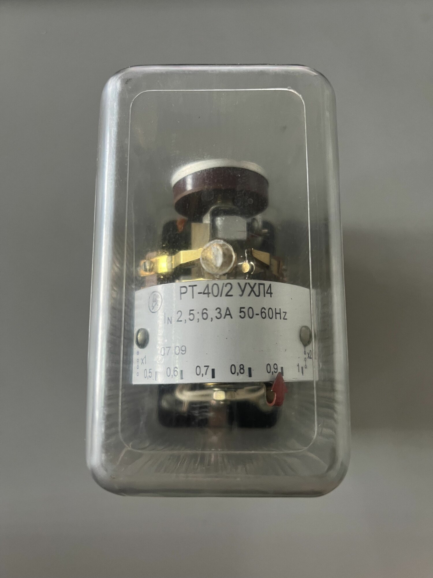 Реле тока РТ-40/2 УХЛ4, In 2,5; 6,3А , 50-60Hz, Арт: 210400037 01.