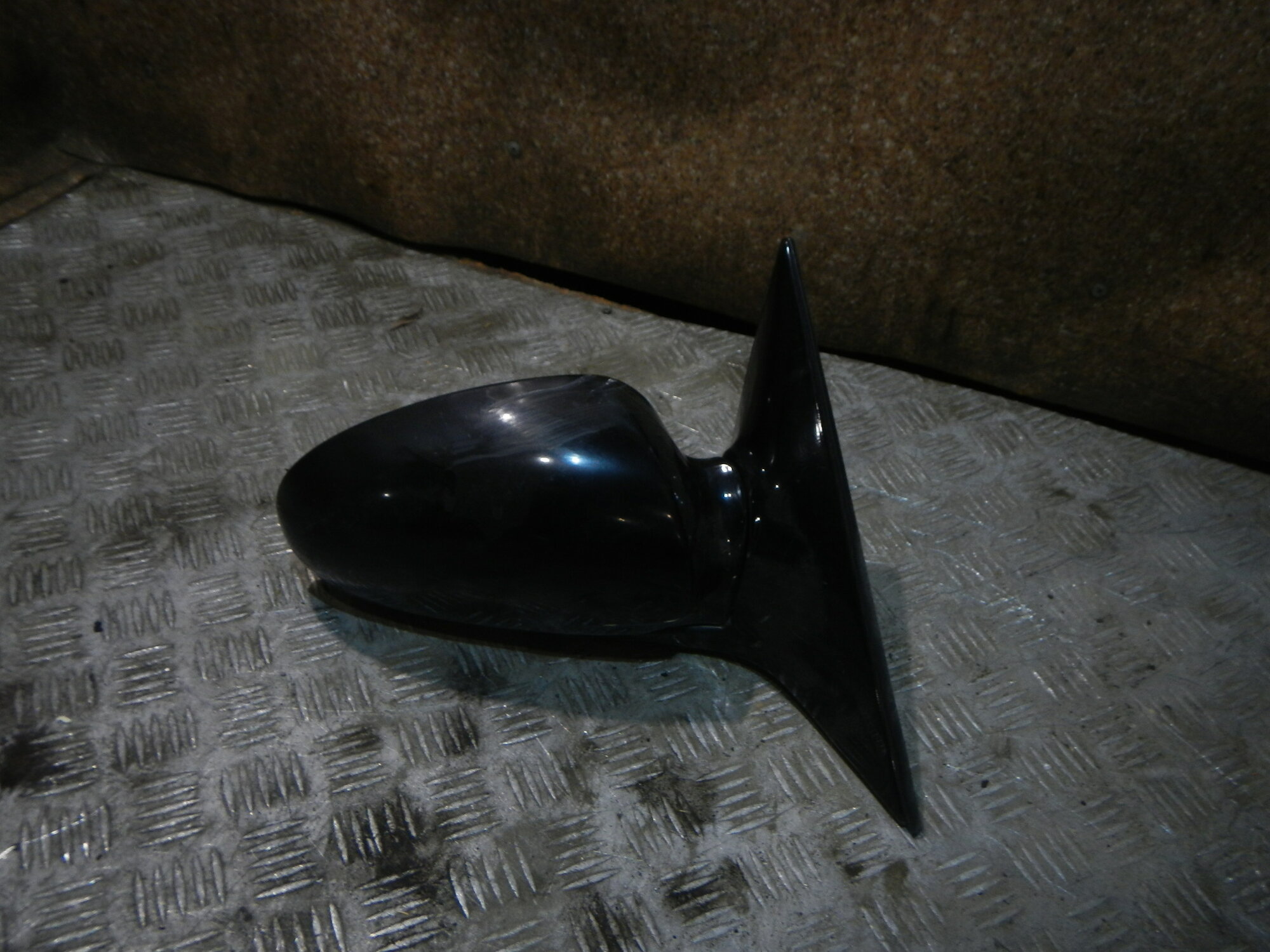 Б/У Зеркало правое электрическое, Hyundai (Хендэ)-SONATA (01-12) HYUNDAI SONATA (01-12) Правый руль,3 контакта. Трещина и...