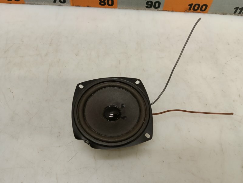 Б/У Фольксваген Гольф 3 Динамик Volkswagen Golf 1995 3, 1H1 293094 VAG арт. p4duc14