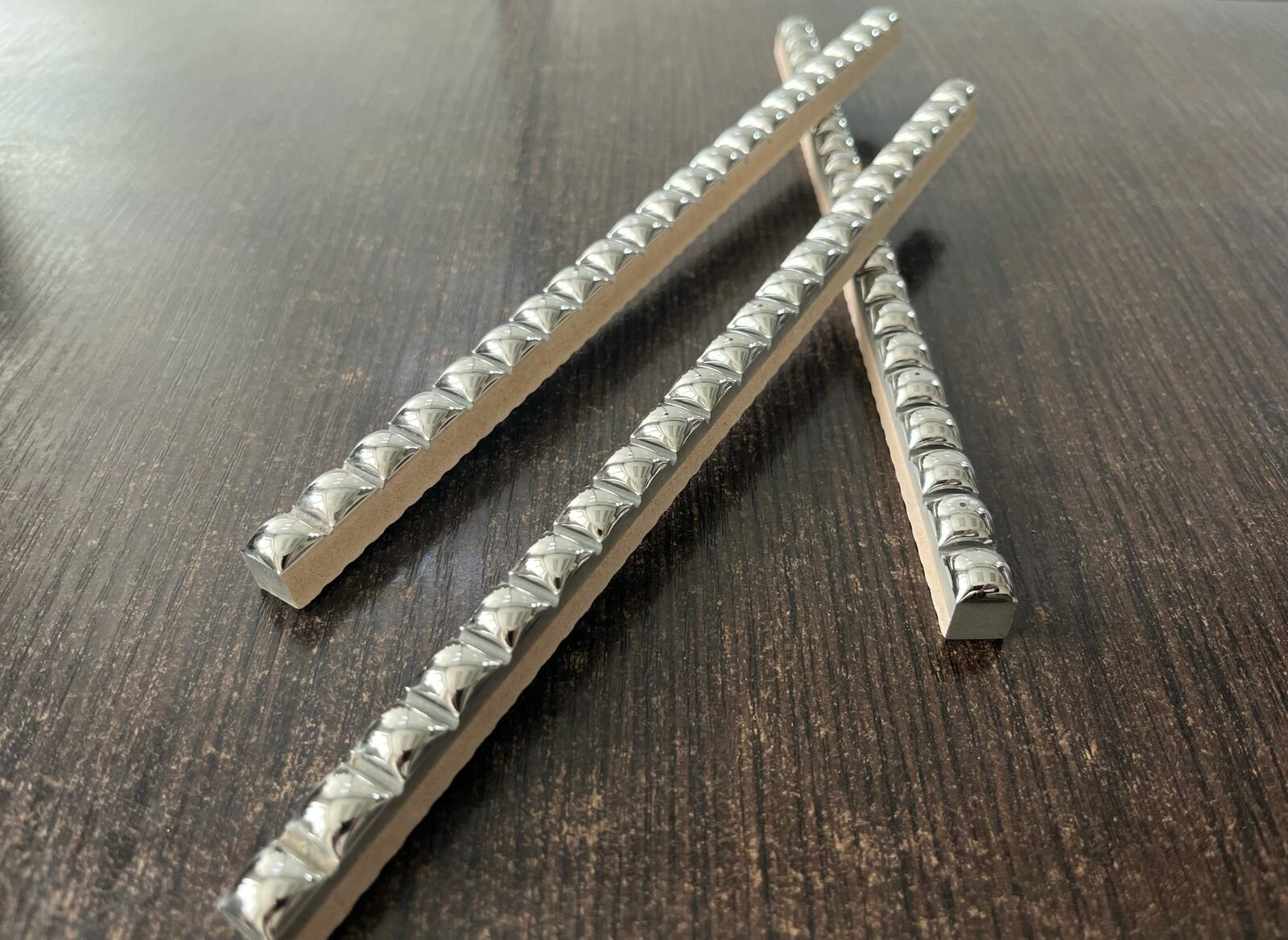 Бордюр бусинка керамическая платина (10 штук)