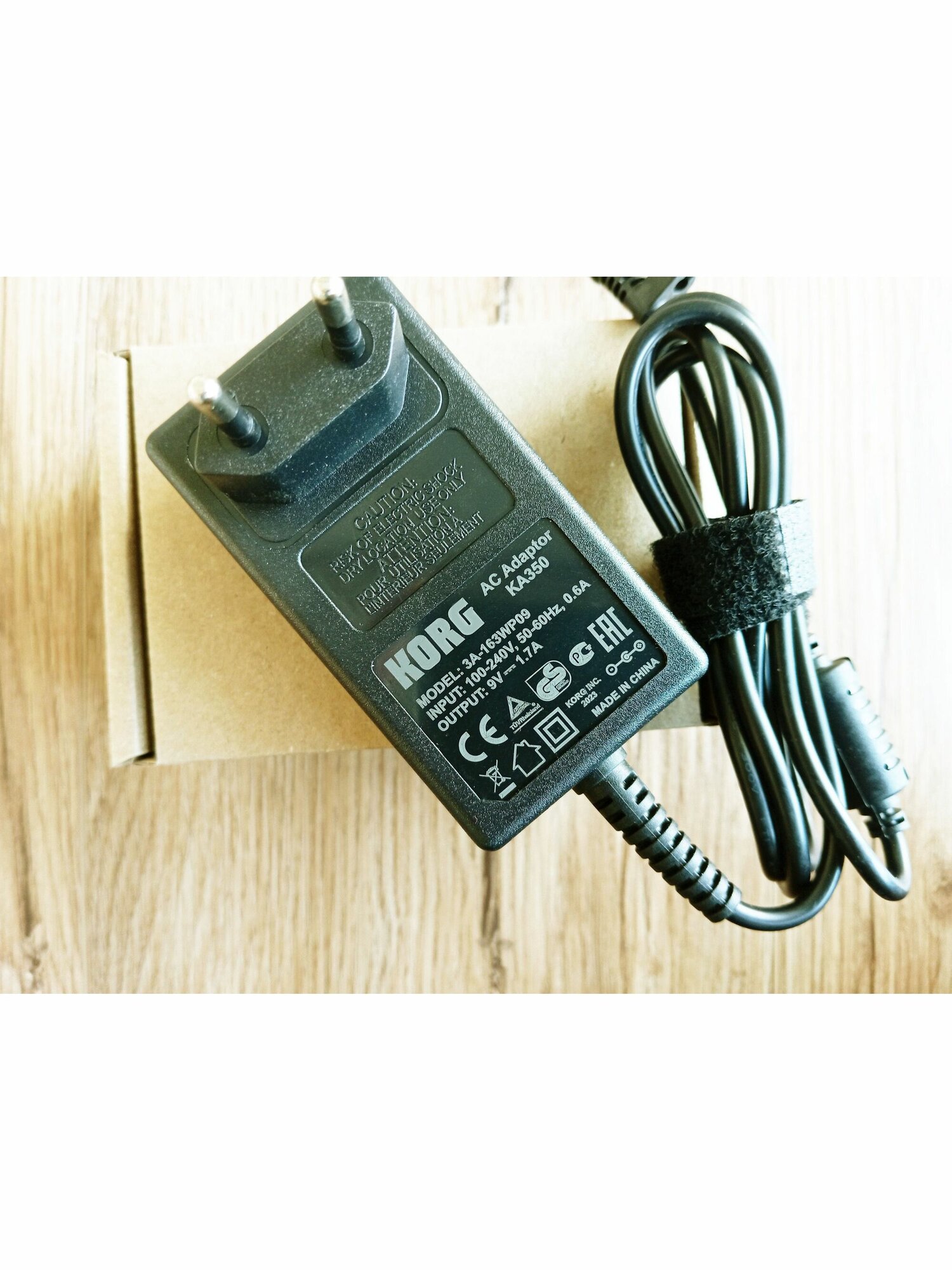 Блок питания Korg Volca Drum для драм-машины