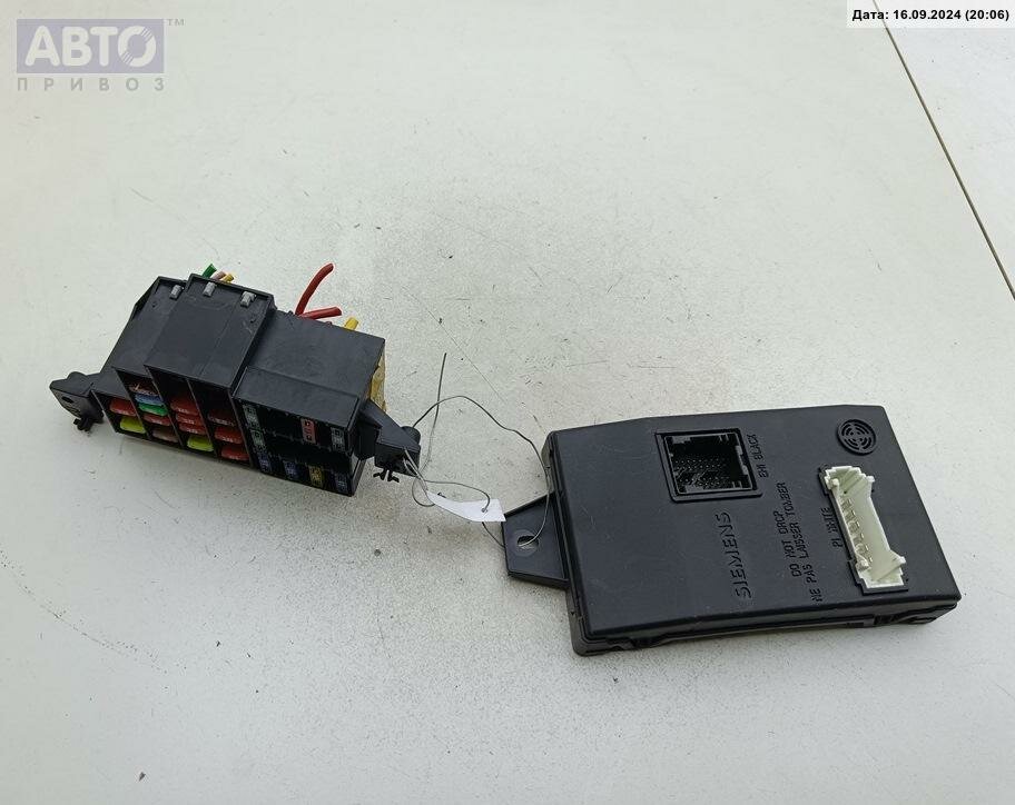 Блок предохранителей Dacia (Renault) Logan