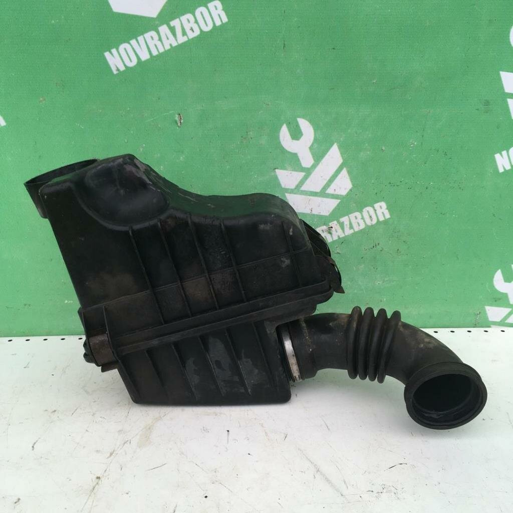 Корпус воздушного фильтра Rover 4-series 1995-2000