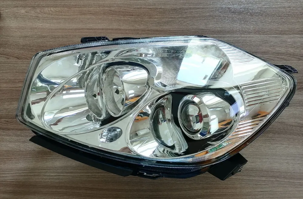 Фара головного света левая Geely Emgrand X7 NEW Джили Эмгранд ИКС7 новый