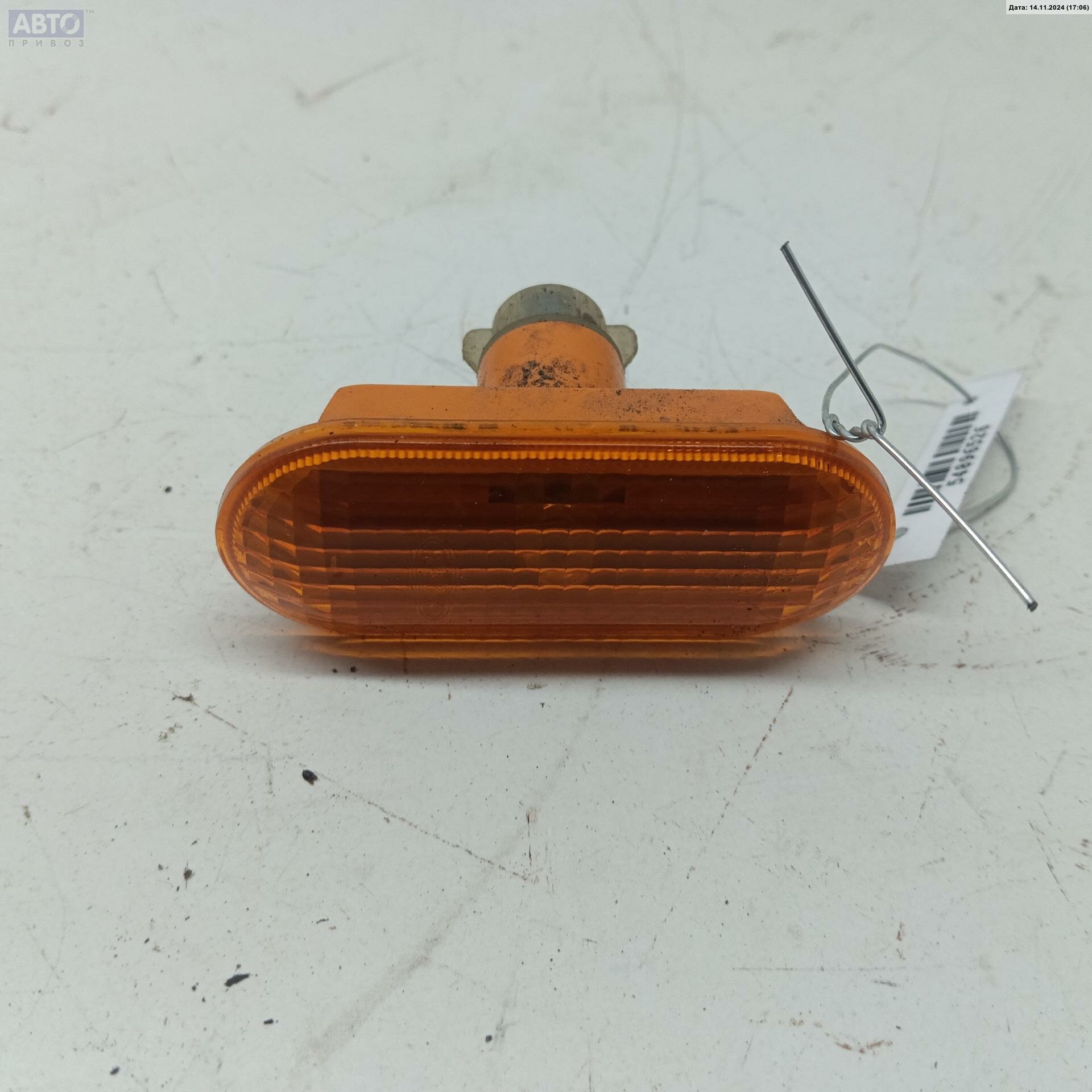 Повторитель поворота левый Ford Fusion