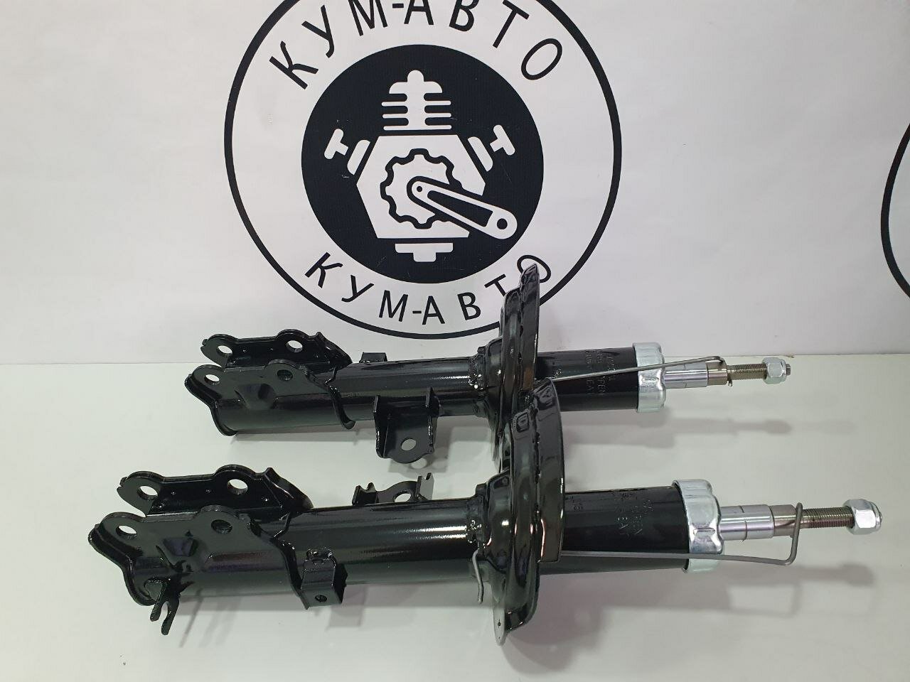 Передние амортизаторы Хендай Солярис КИА РИО 3 Hyundai Solaris 10-17 MOTEC