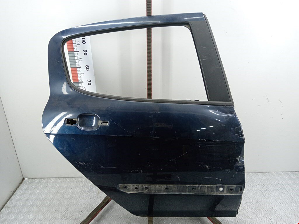 Дверь задняя правая Peugeot 308 9008W9 арт. 2093901