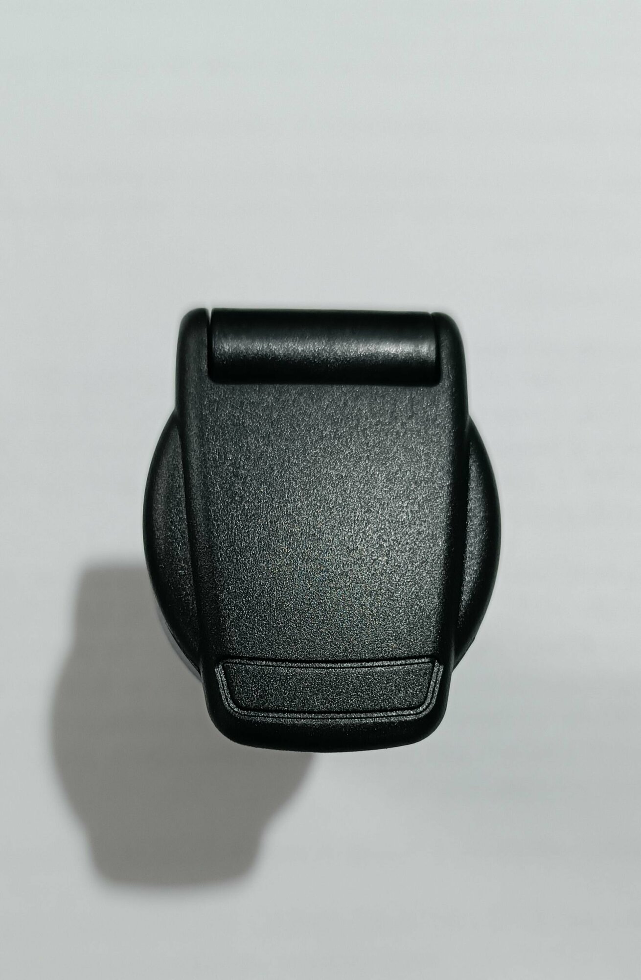 Гнездо (розетка) подключения дополнительных потребителей для а/м Renault (Рено), Nissan (Ниссан) и Lada (Лада Веста). - Арт: 253318223R