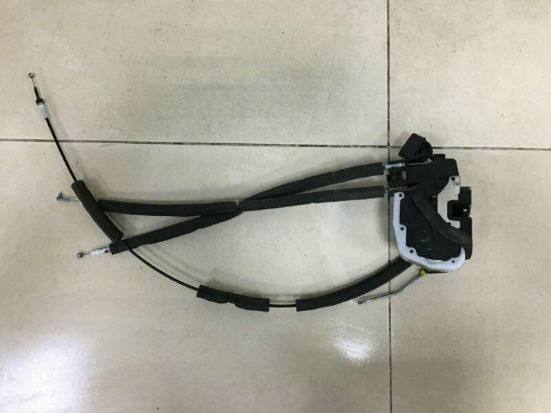 Замок двери передней левой Nissan Teana L33 2014