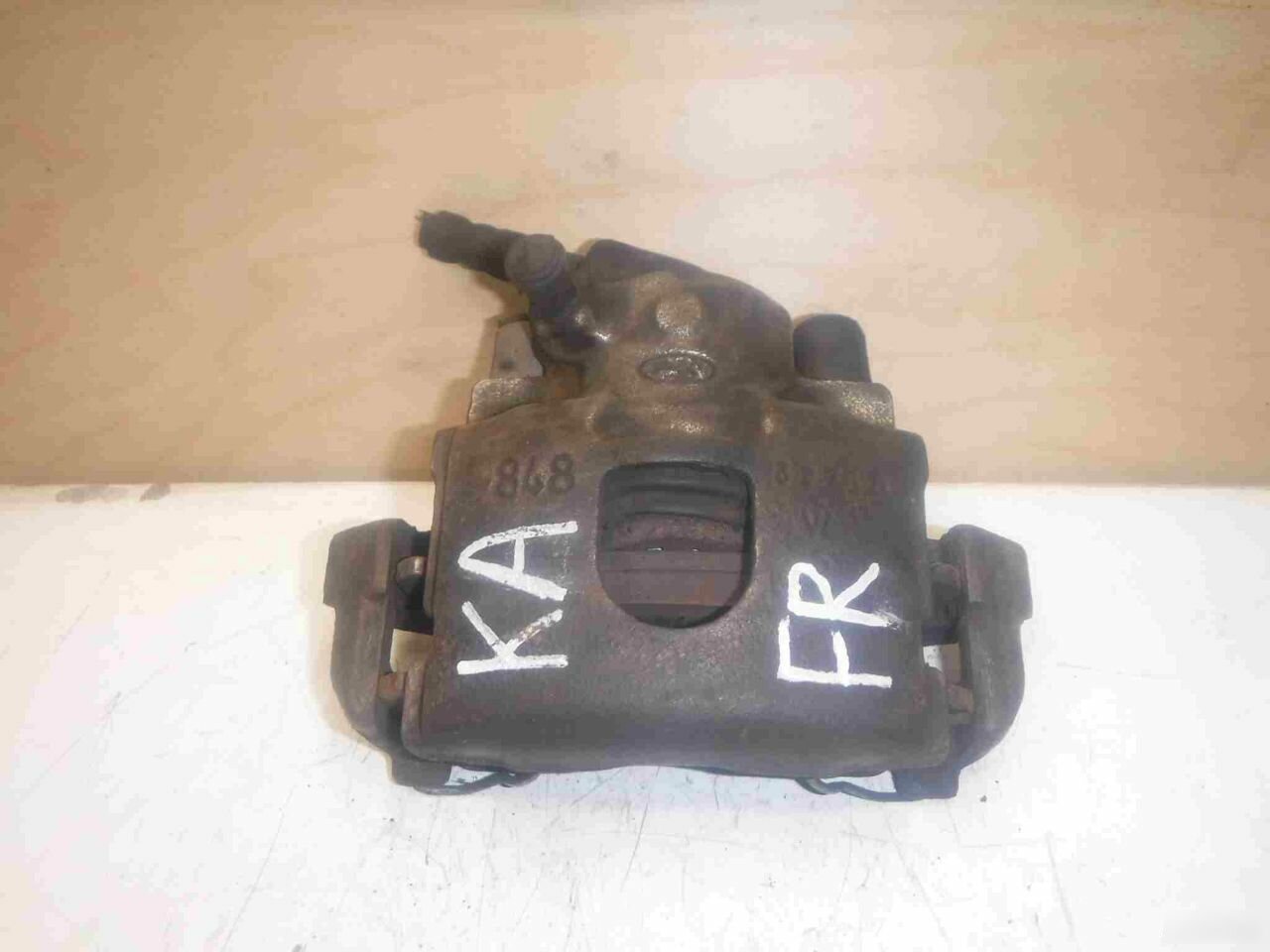 Суппорт тормозной передний правый Ford Ka I (1996—2008) 1478466