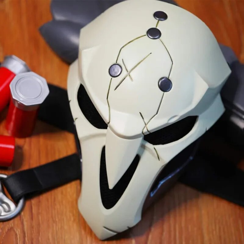 Латексная маска Габриэль Рейнс из Overwatch