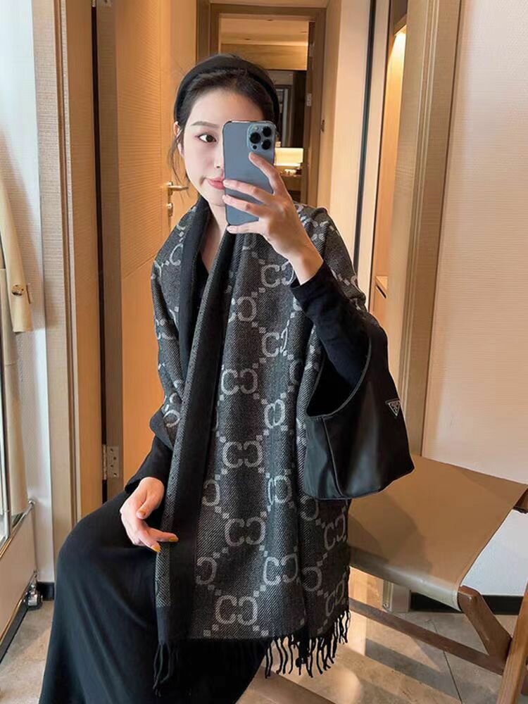 Шаль для женщин