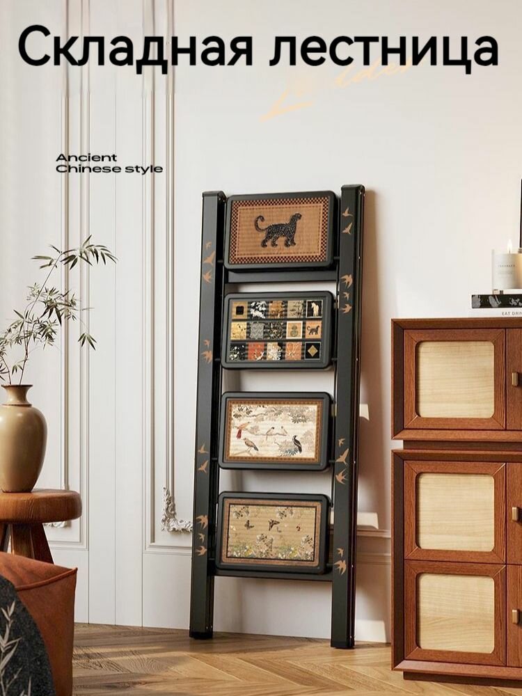 Легкая складная лестница бытового назначения в средневековом стиле