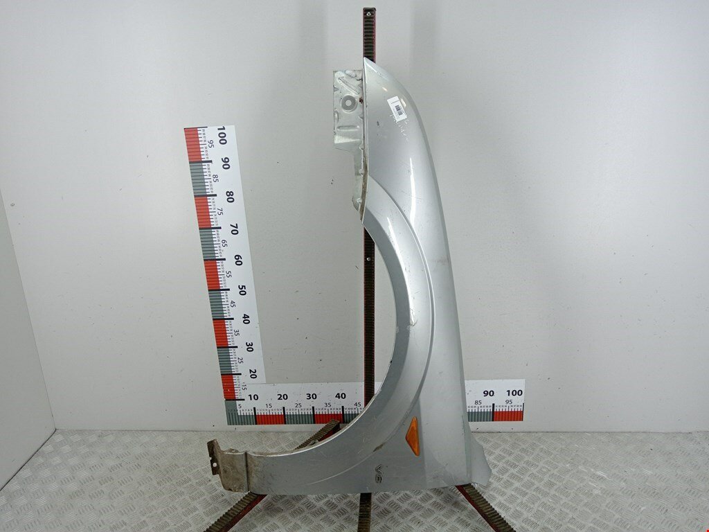 Крыло переднее левое Ford Mondeo 3 1204739 арт. 2231331