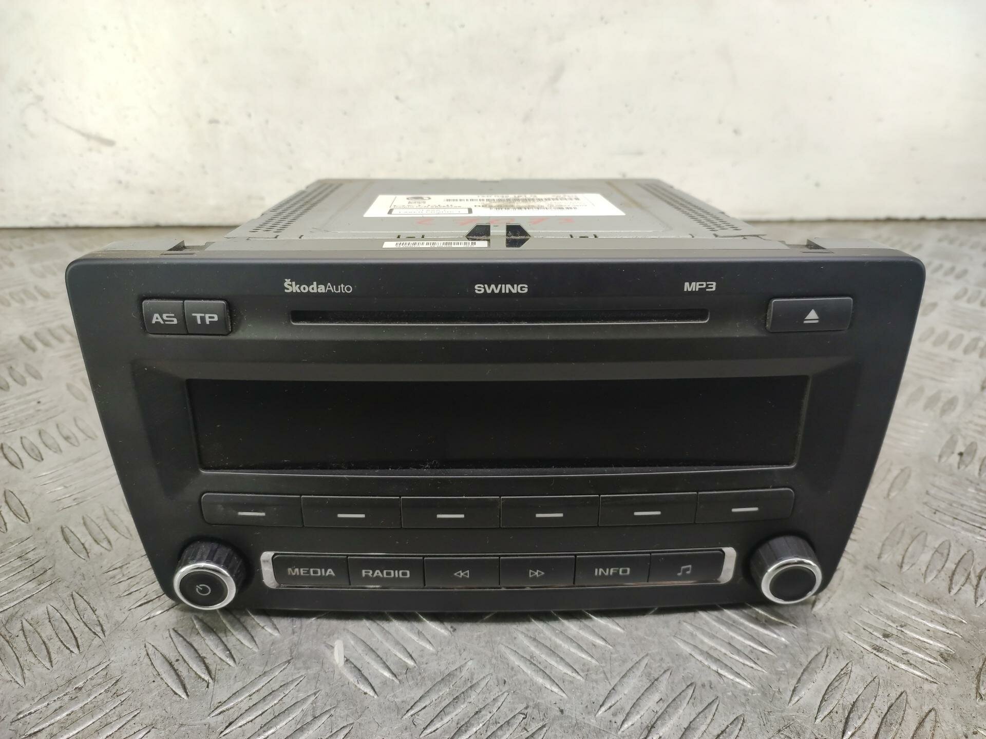 Магнитола Skoda Yeti (2009 - 2014) 1Z0035161G