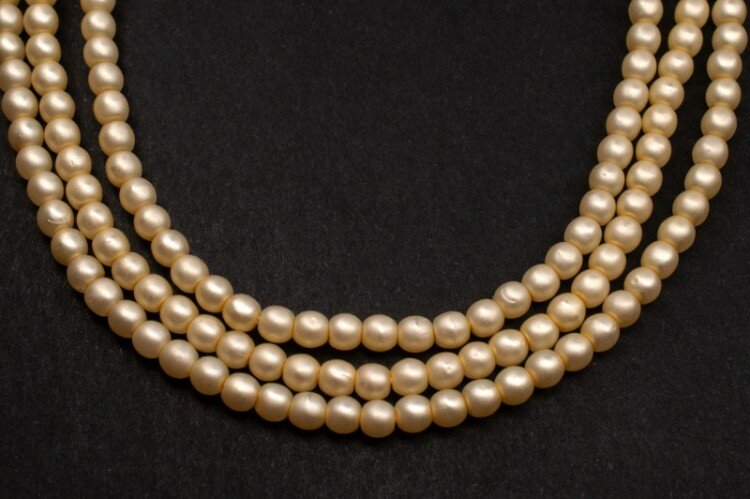 Жемчуг Preciosa, цвет 70113 матовый молочный, 3мм, 10шт