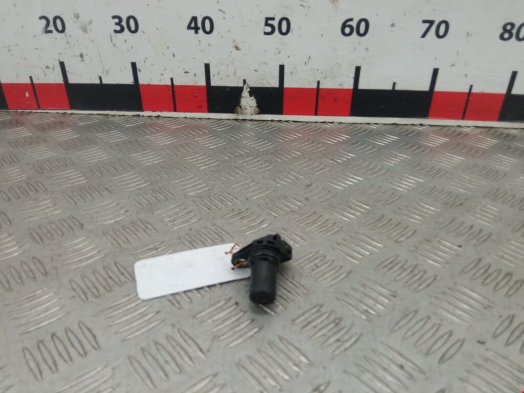 Датчик распредвала Ford Focus 1 95BF12K073AB арт. 1859021
