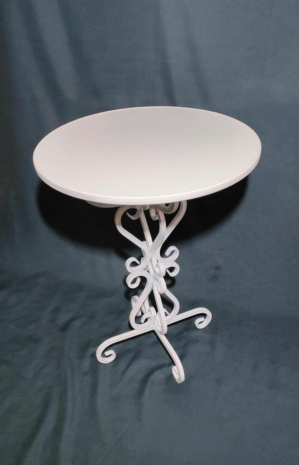 Кованый стол