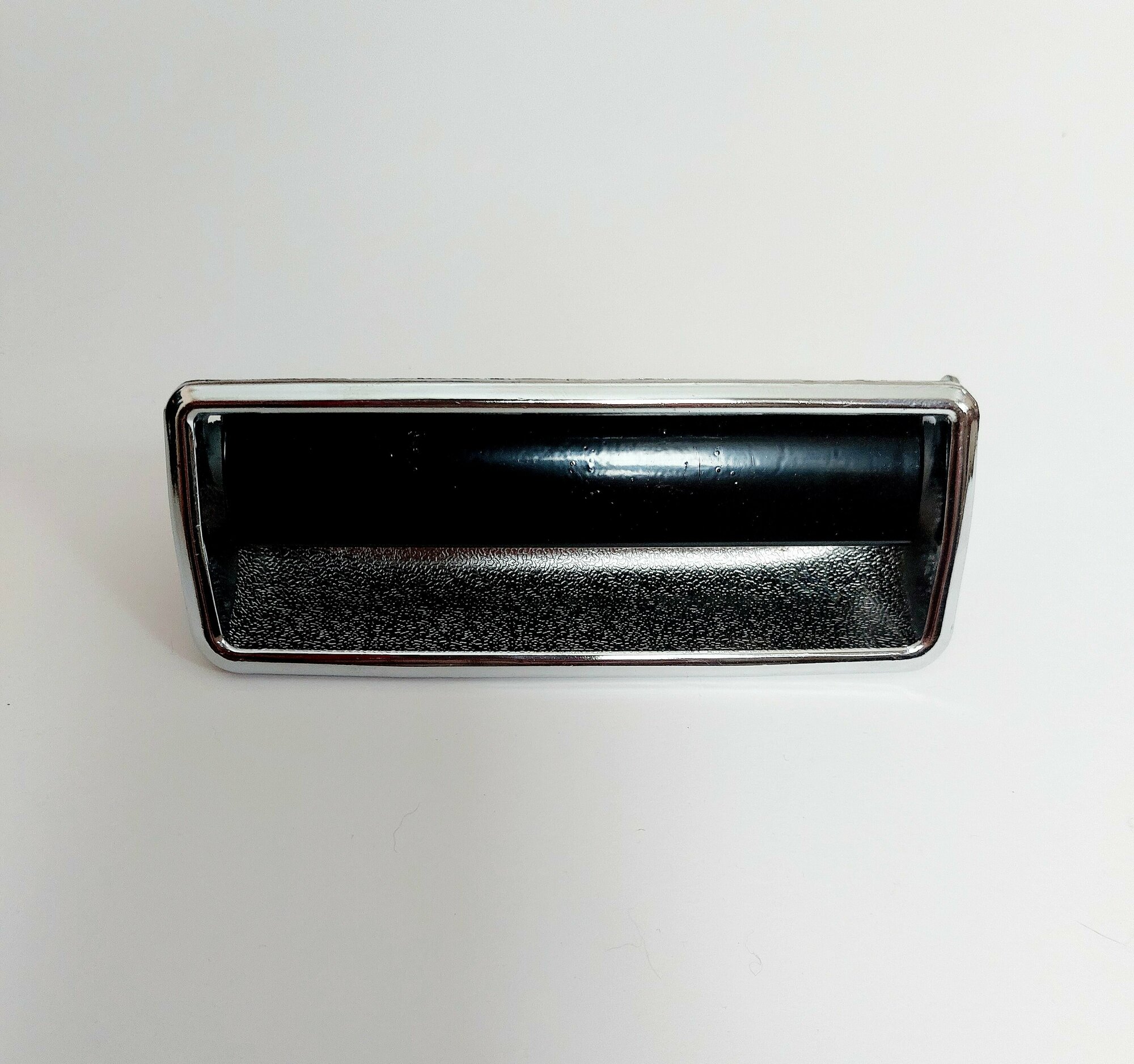 Ручка двери наружная передняя левая, задняя левая ВАЗ 2105-6105151-01 хром. ГОСТ