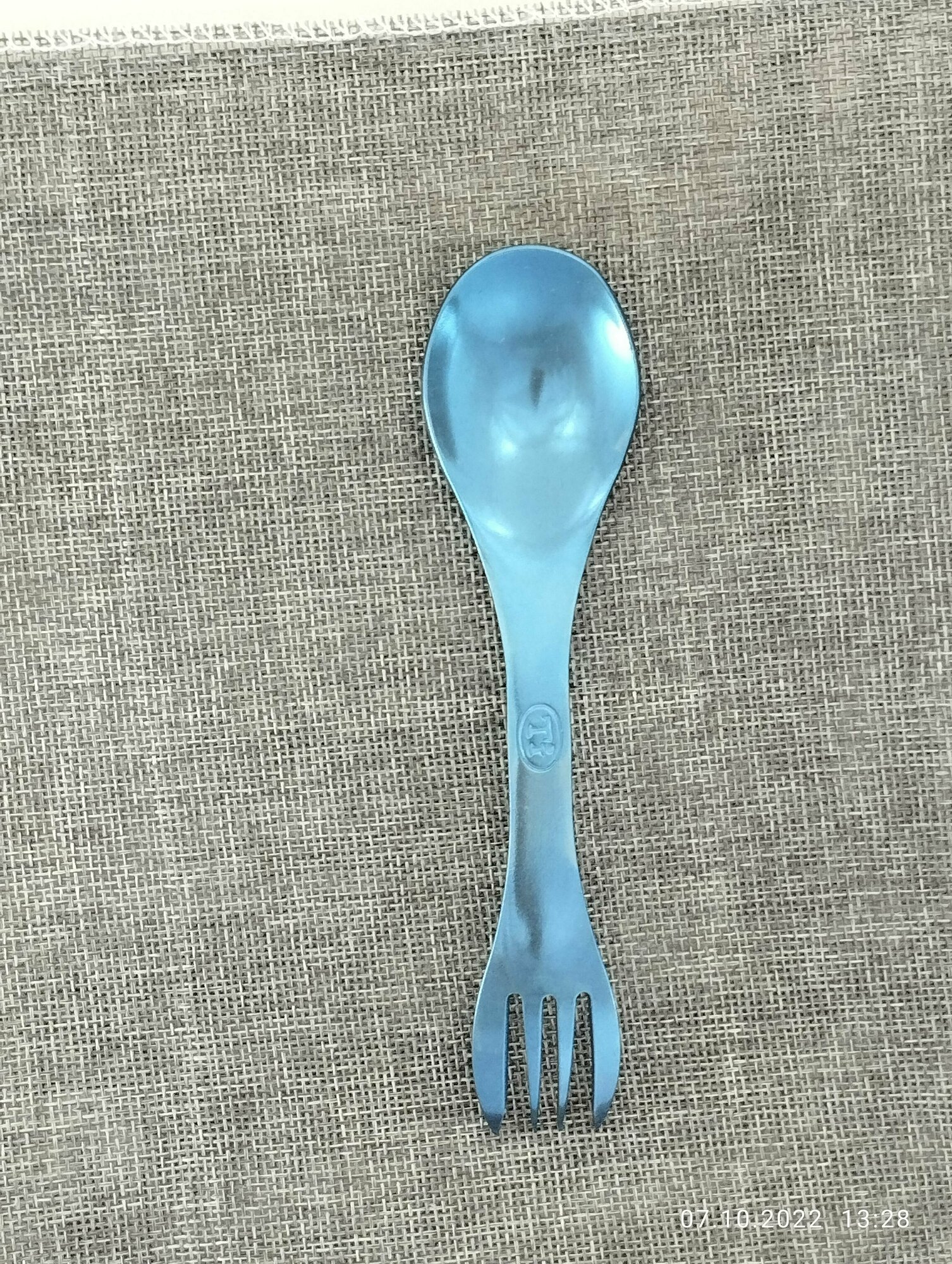 Ложка-вилка походная двухсторонняя Титановая анодированная/ ловилка туристическая анодированный титан