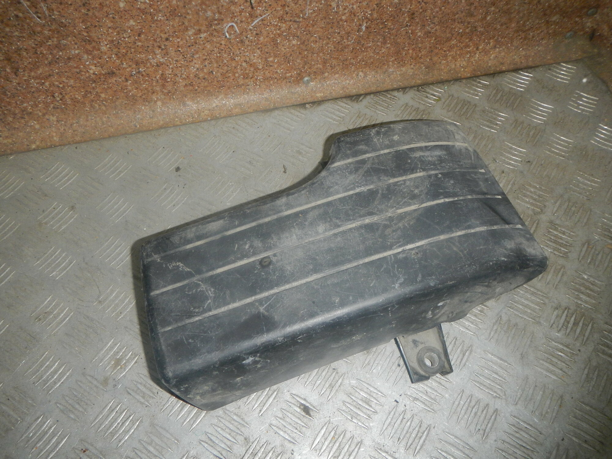 Б/У Резонатор воздушного фильтра, Nissan (Ниссан)-MURANO (Z50) (04-08) NISSAN MURANO (Z50) (04-08) Без видимых поврежден...