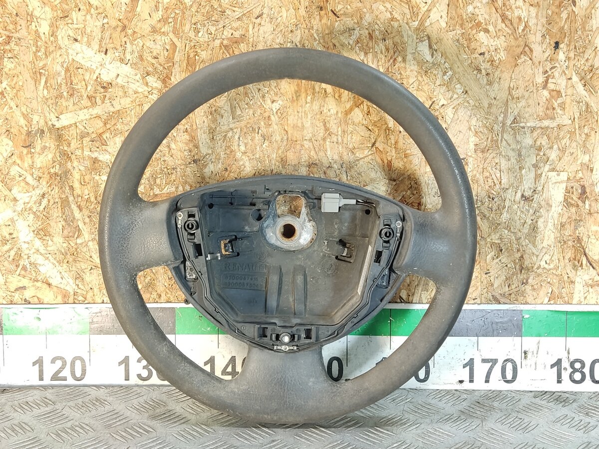 Рулевое колесо RENAULT CLIO 1998-2008 8200057418