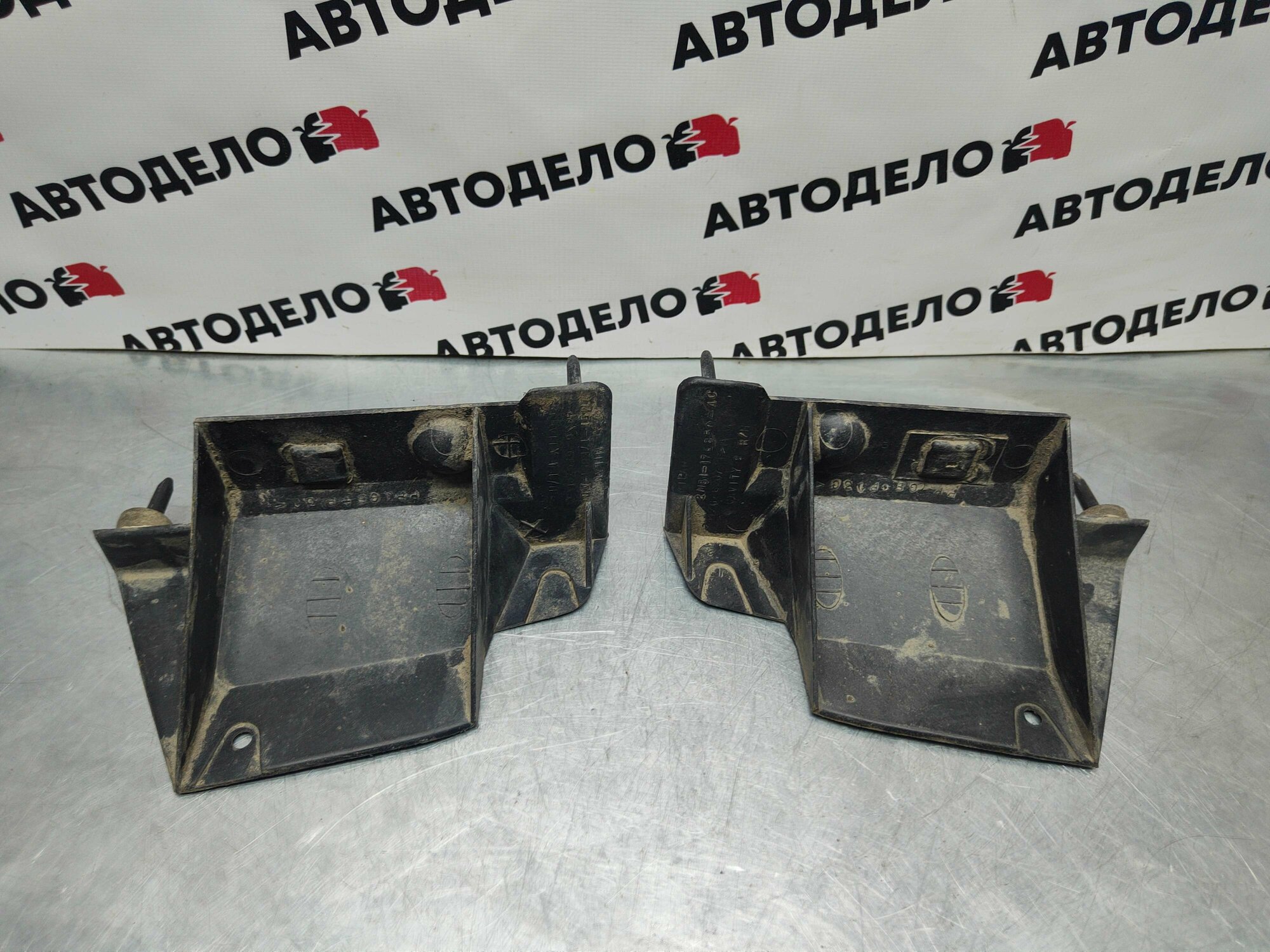 Кронштейн бампера Ford Focus I ZTS (DFW) 2003 г.в