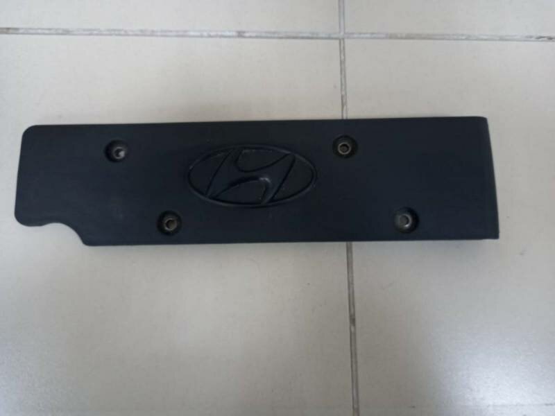 Крышка двигателя декоративная Hyundai Solaris 2010-2017