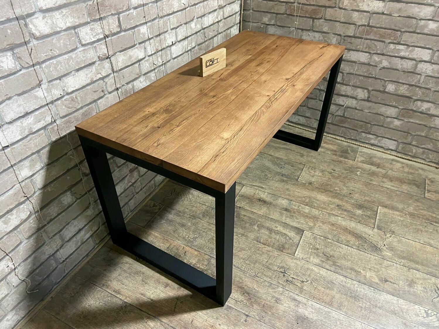 Стол письменный EasyLOFT из дуба в стиле лофт, 150x70x75 см, цвет дуб