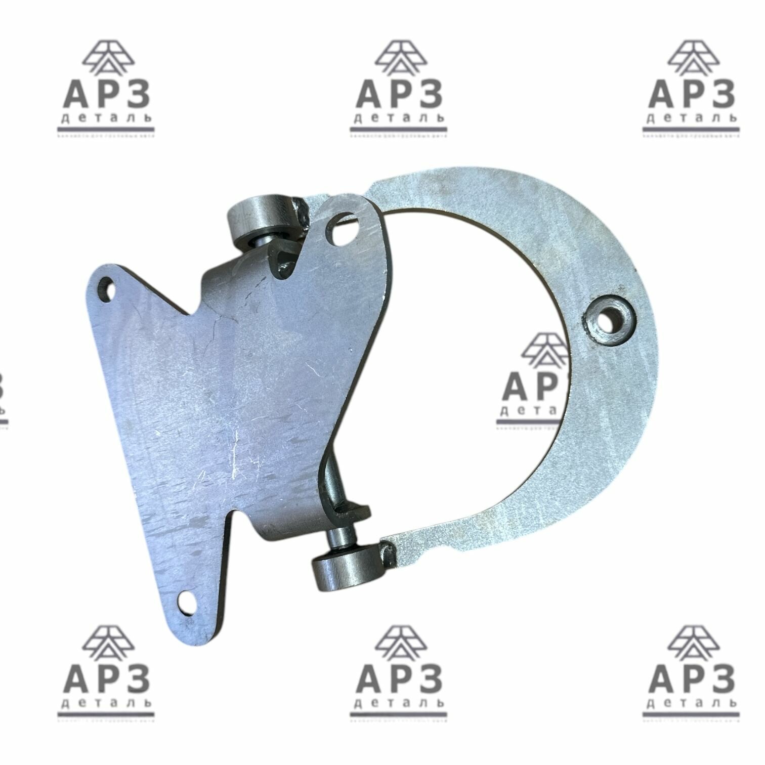 Кронштейн тяги телескопической с осью и скобой (альтернатива)